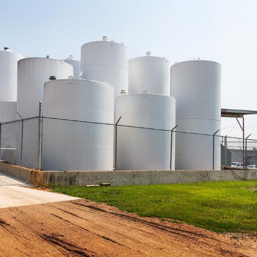 Vertical Industrial Crude Oil / Diesel Fuel / Heavy Fuel Oil Storage ...